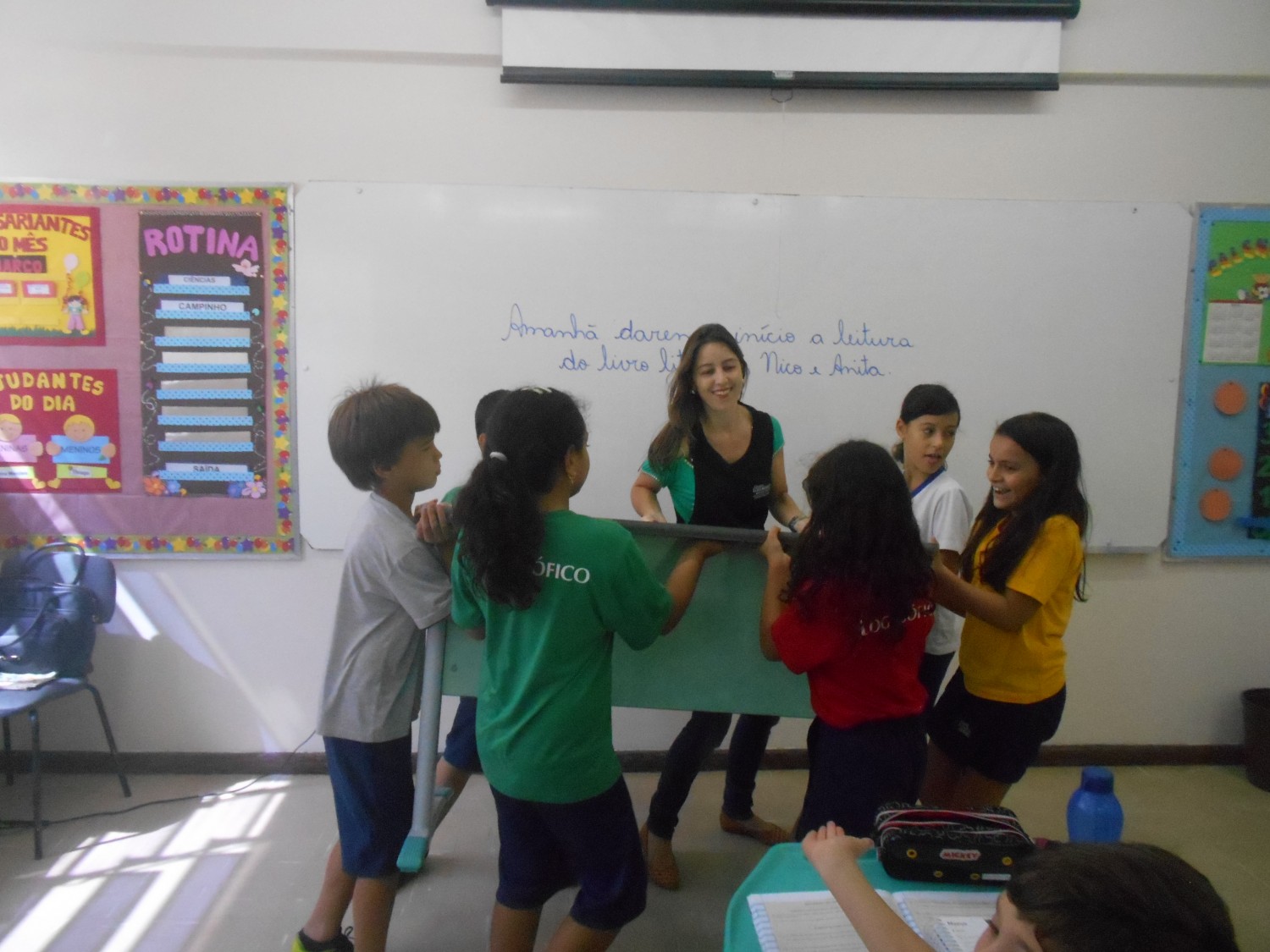 3º Ano experimenta o valor da colaboração - Unidade Cidade Nova - Belo ...